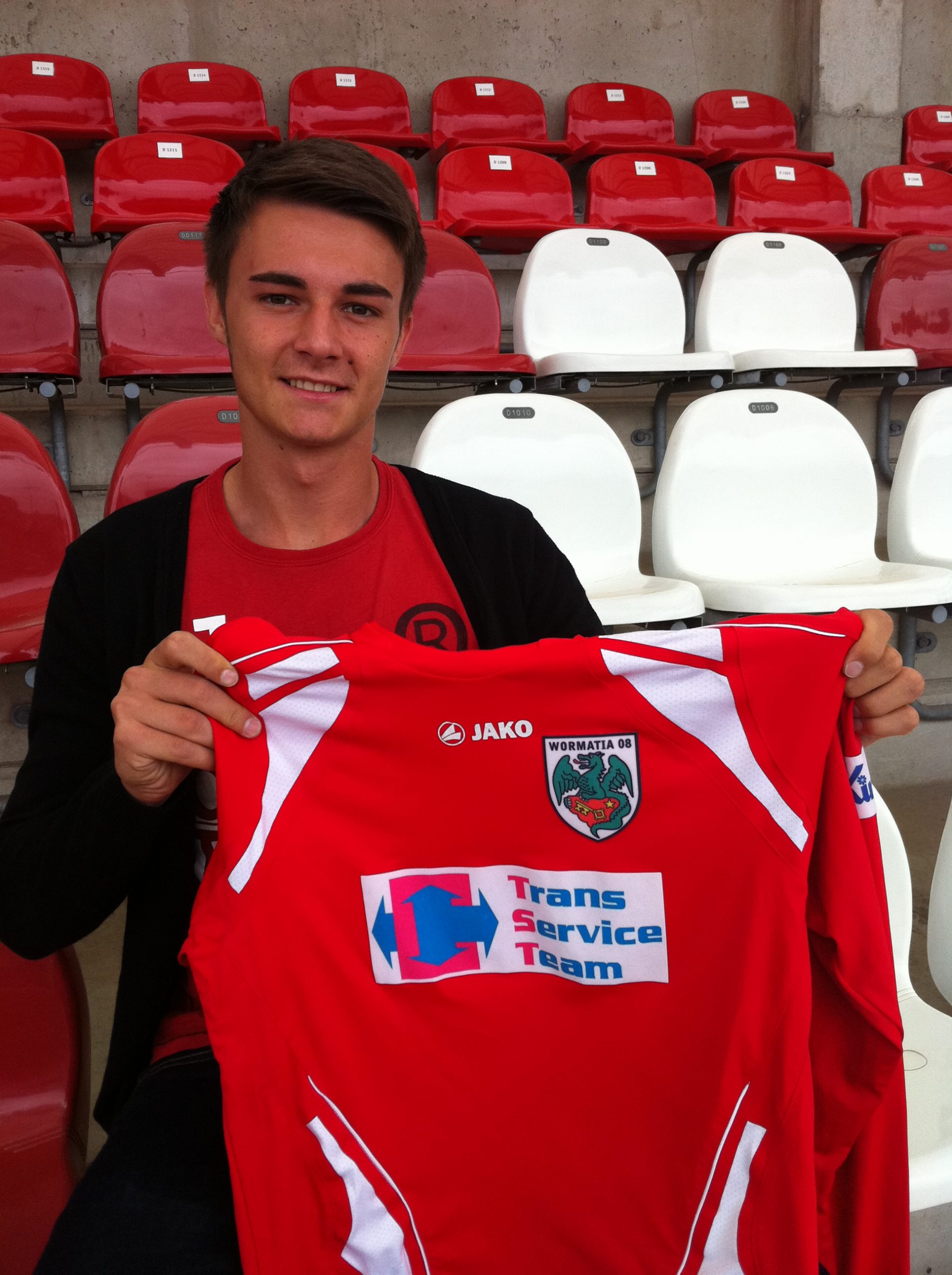 Jacob Ammann verstärkt den VfR | Wormatia Worms