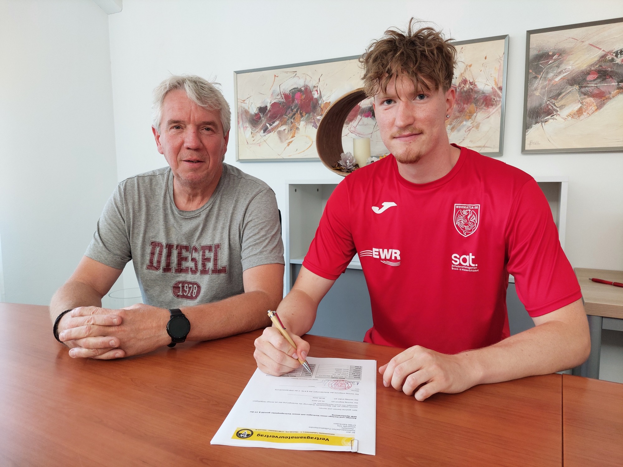 Simon Ludwig komplettiert die Abwehrzentrale | Wormatia Worms